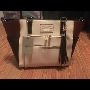 Bass | Bags | Bass Hand Bag | Poshmark